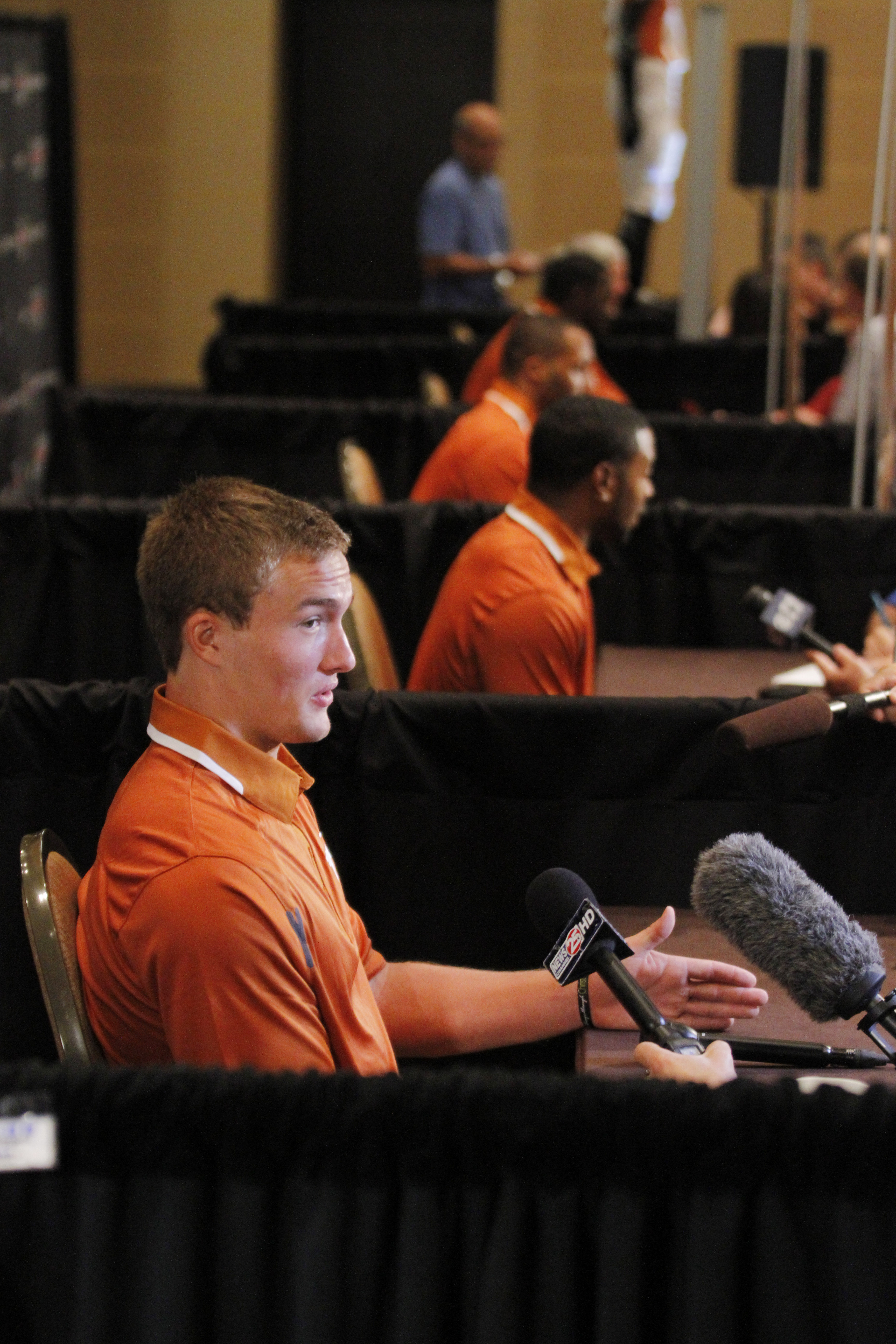 Dual-threat QB David Ash to lead Texas Longhorns | News, Sports, Jobs ...